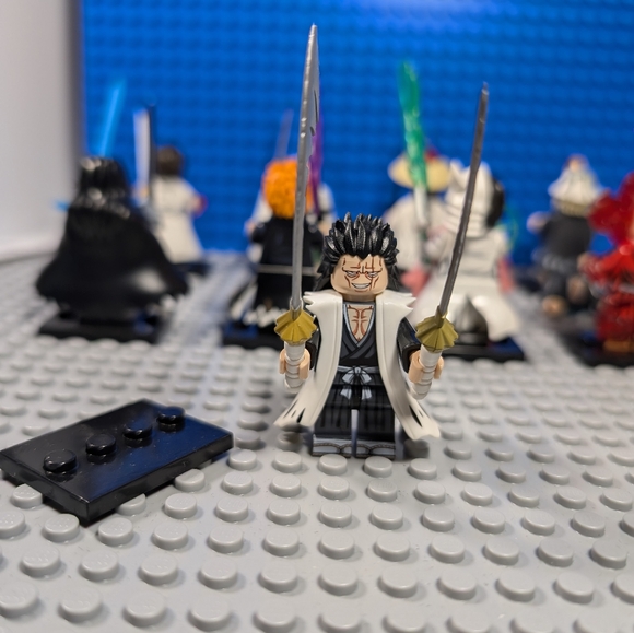 unbranded | Toys | 8 Minifigures Bleach Anime Building Block Toys ...